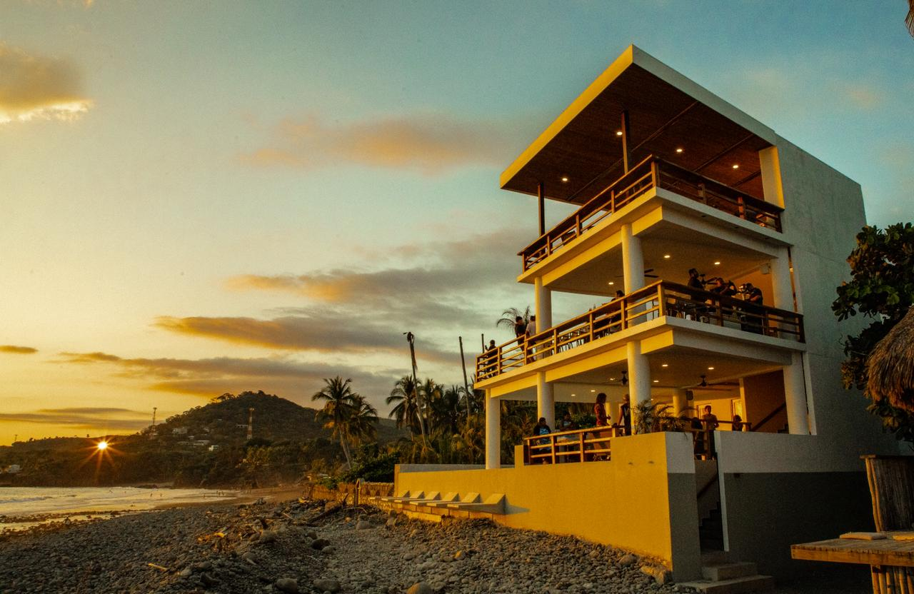 Inauguran 2Surf Sunzal, nuevo complejo turístico sostenible en playa El ...